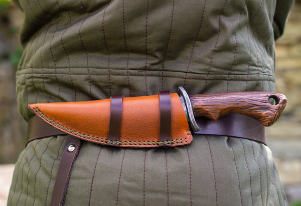 LARP Knife Sheath – Fantasy Leather BG